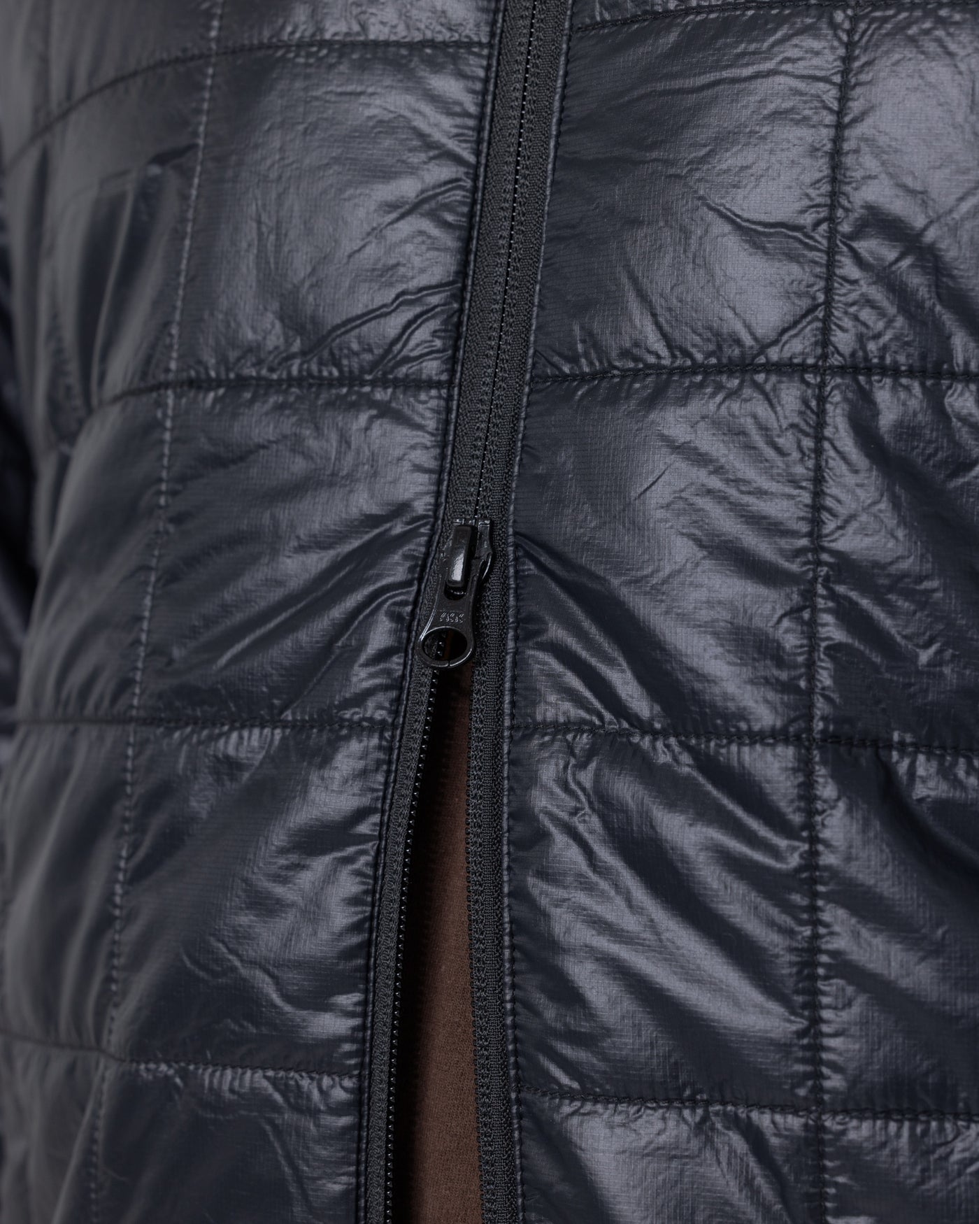 Black Unisex Insulated Packable Jacket | Universal Colours